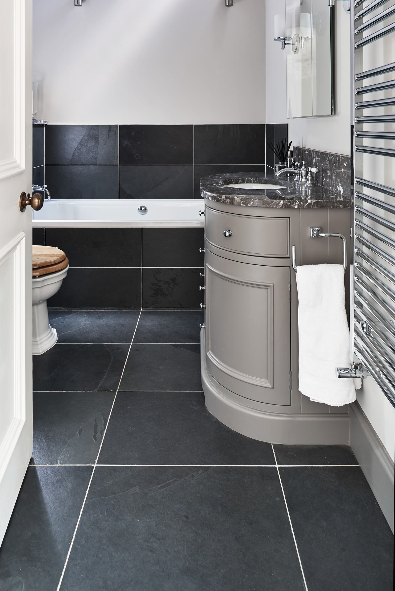 Brazilian Black Calibrated Riven Slate Natural Stone Slate Tiles Online ...